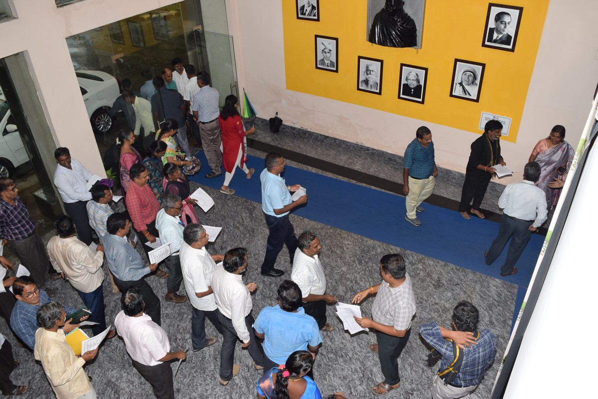 Constitution Day Pledge on 26-11-2024 | CSIR - SERC